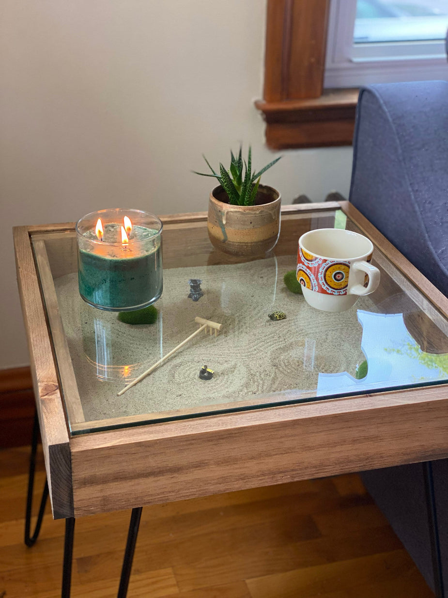 Rustic Display Tables – Charles River Woodworks